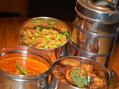 Tiffin Service Toronto - Best Tiffin Service Toronto – Sadias Tiffin ...